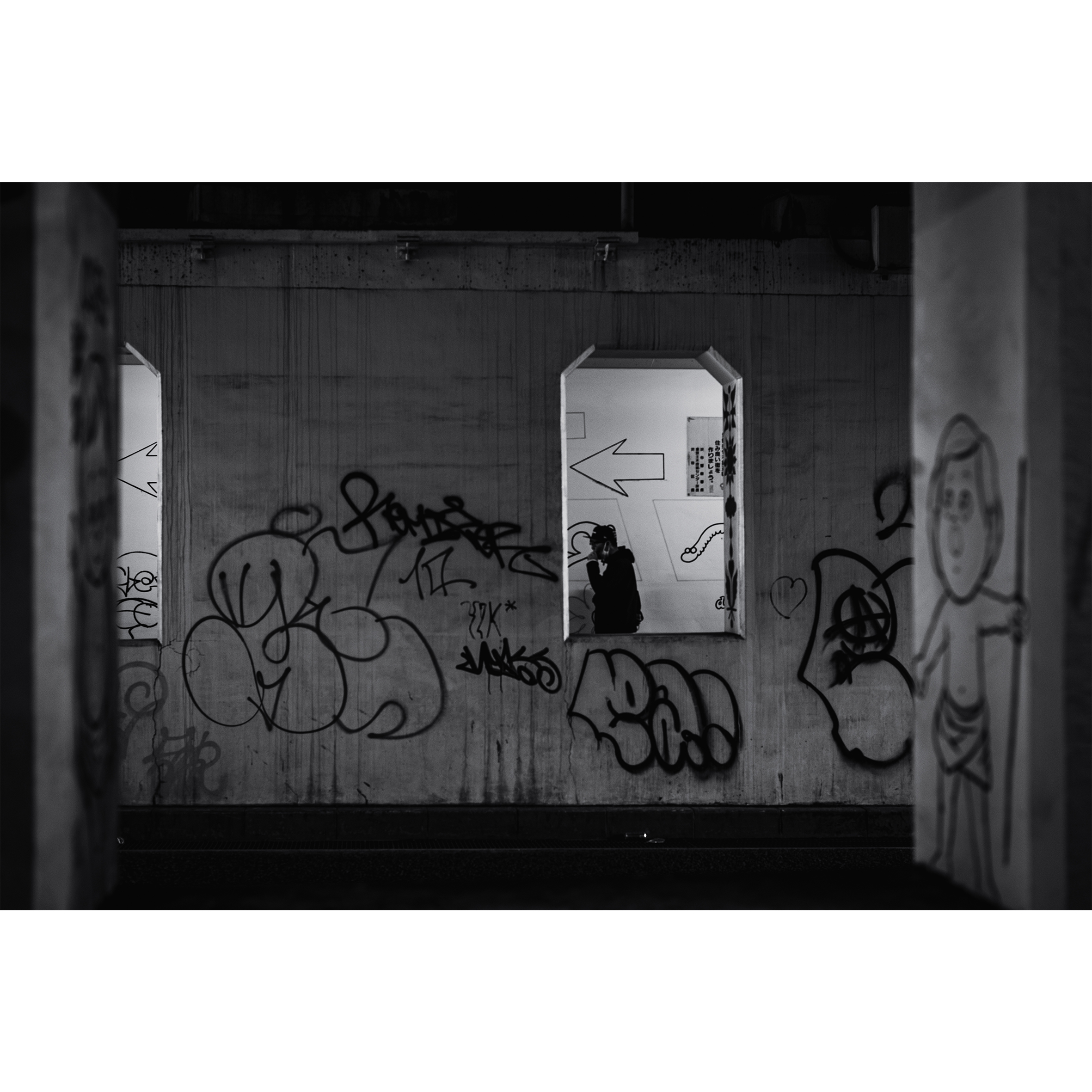 Portfolio with Lightbox – dark | HUFF